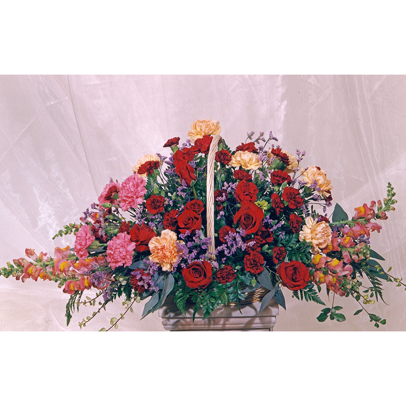 Multi Color Sympathy Basket :: Roberts Floral and Gifts