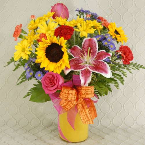 Roberts Floral & Gift - Bismarck Florist & Flower Delivery