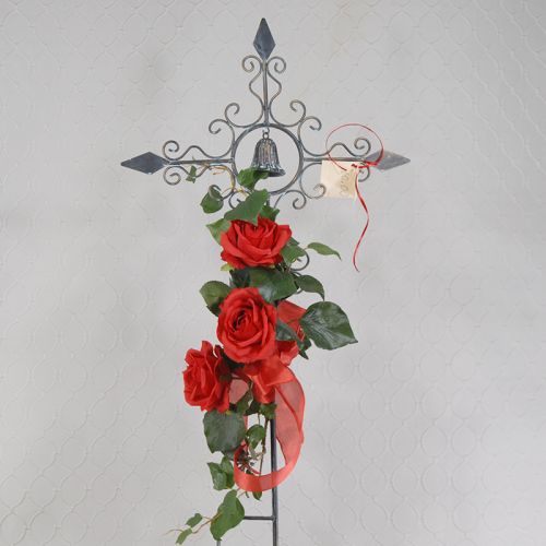 Roberts Floral & Gift - Bismarck Florist & Flower Delivery